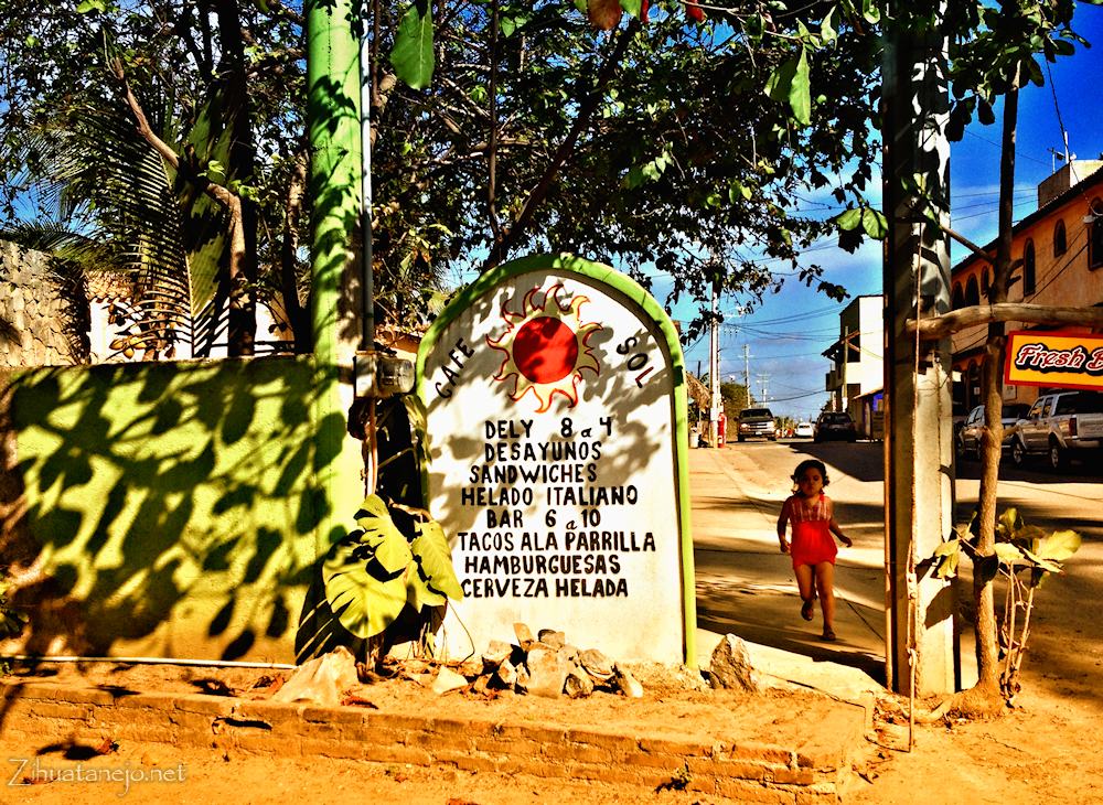 Zihuatanejo-Ixtapa Message Board - A Look-Z Around